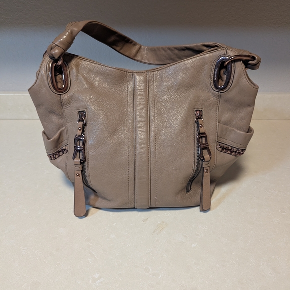 b. makowsky | Bags | B Makowsky Tan Leather Shoulder Bag With Zipper ...
